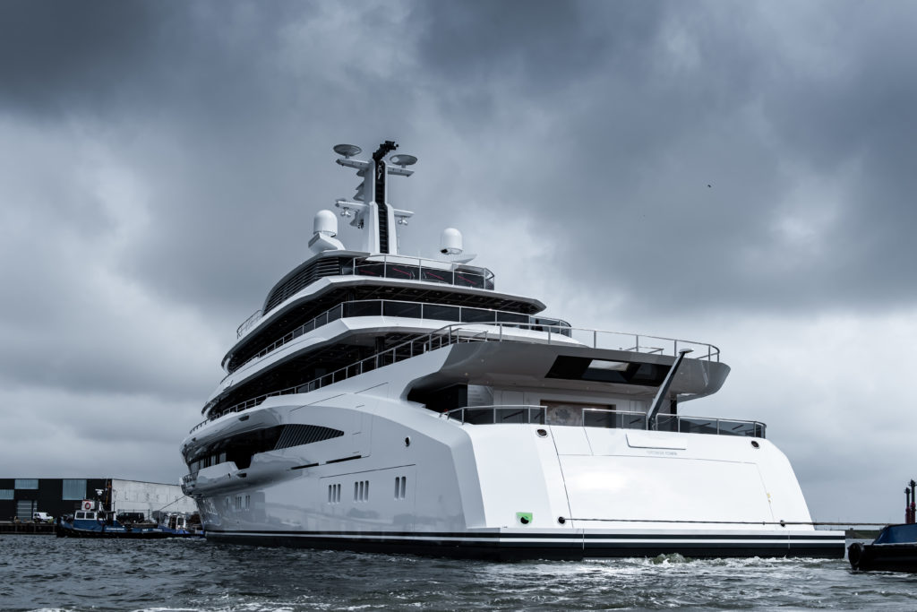 Yacht AMELS 78 FULL CUSTOM, Amels & Damen Yachting | CHARTERWORLD ...